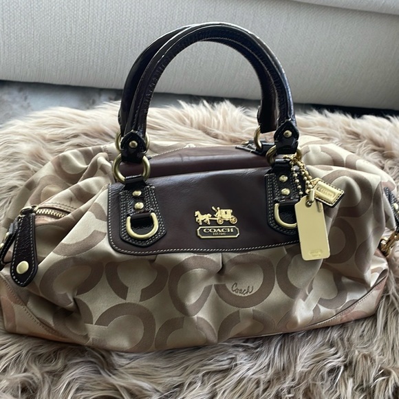 Coach | Bags | Coach Madison Signature Op Art Sabrina Satchel Bag 2943 ...